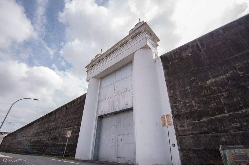 Singapore Changi Chapel Mesuem WWII Half Day Tour with Dinner and ...