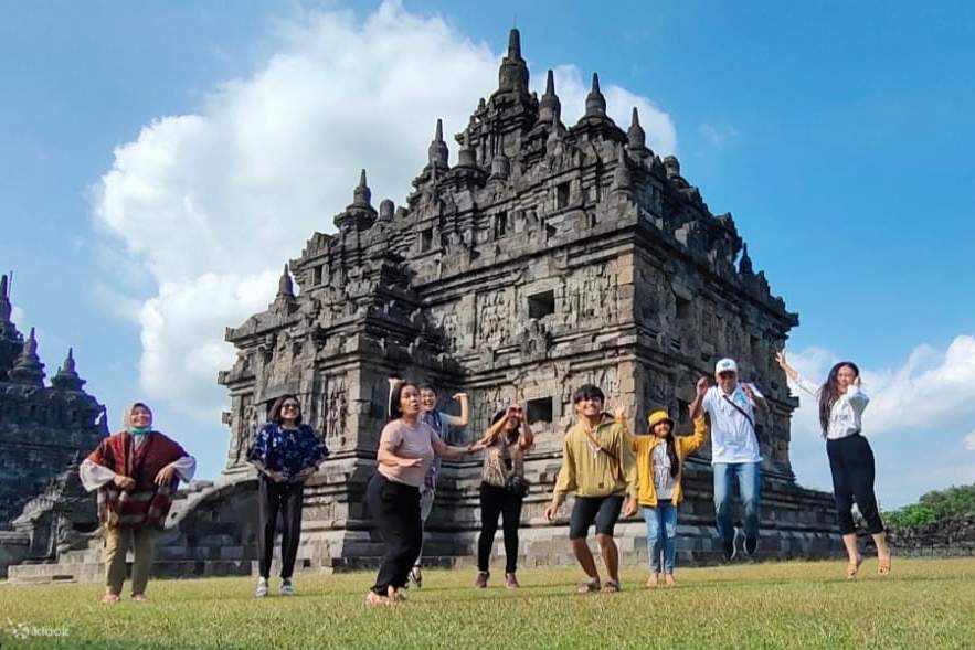 Merapi Volcano, Plaosan Temple Private Day Land Tour - Klook Singapore