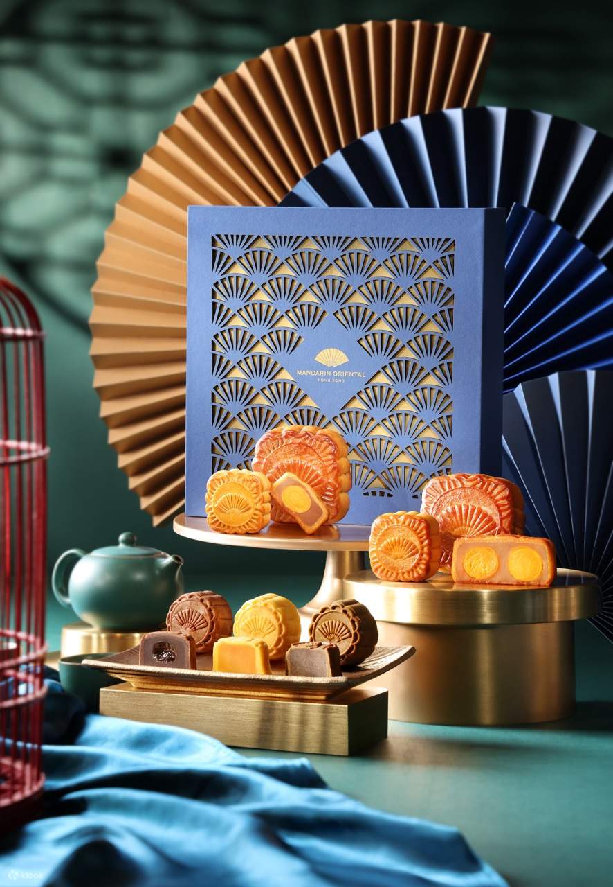 Mandarin Oriental Hong Kong Mooncake Offer Mandarin Oriental Hong Kong丨Double Yolk White Lotus ...