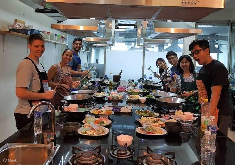 Thai Chef School Experience in Bangkok - Klook