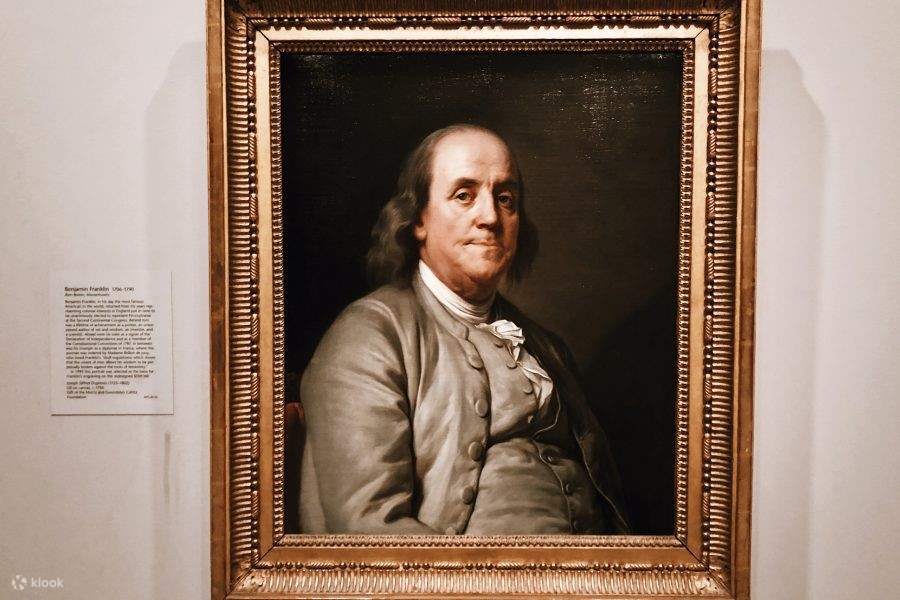 The Smithsonian National Portrait Gallery & American Art Museum in ...