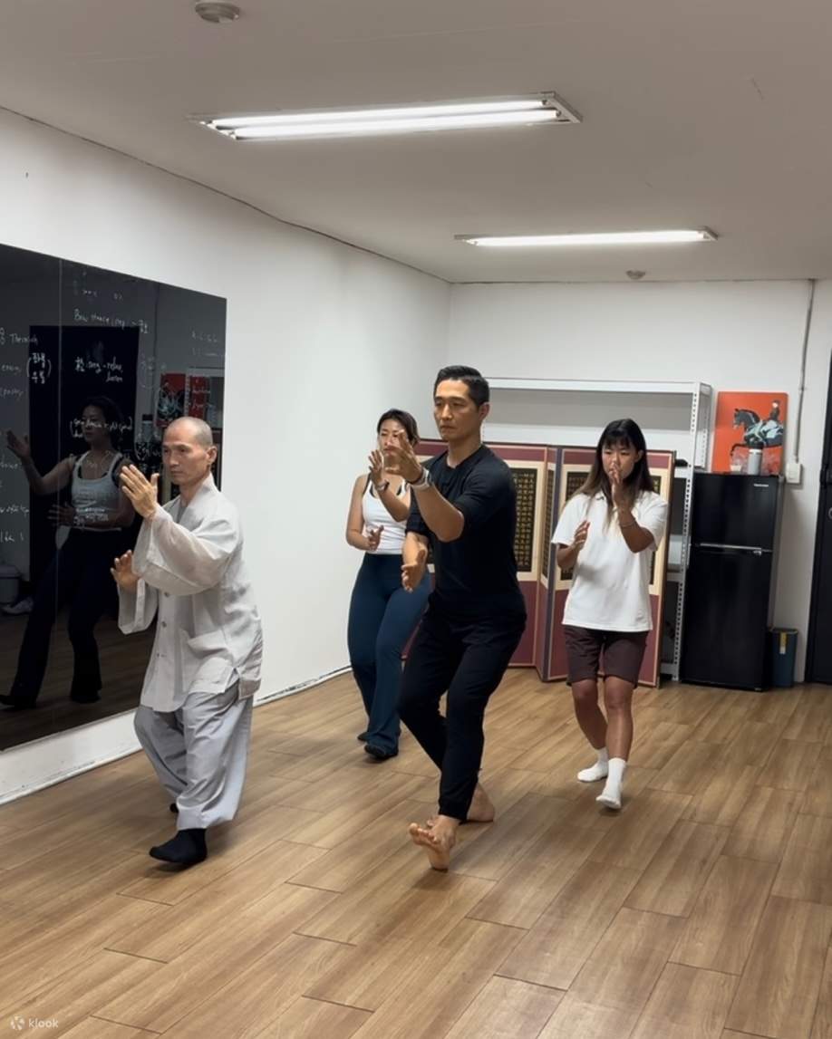 Clase de Zen Tai Chi en Hongdae: Equilibra tu mente y cuerpo - Klook ...