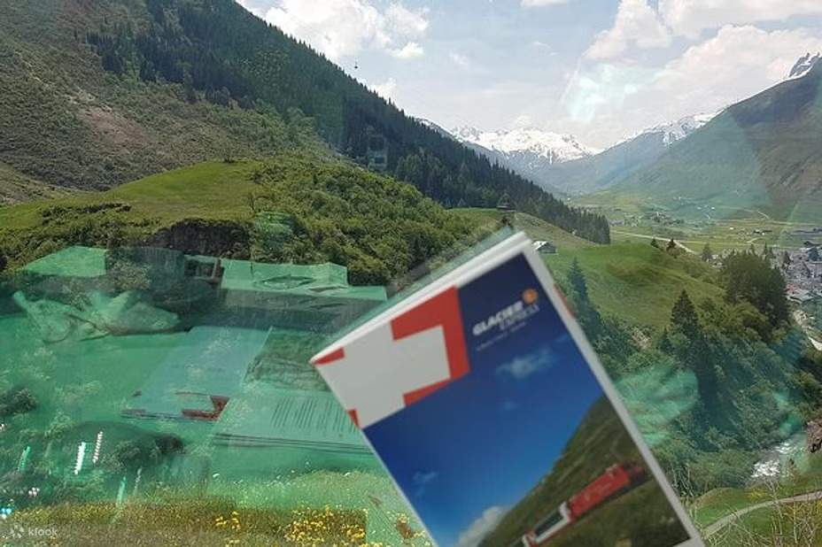 Lawatan Hari Peribadi Pergi-balik Kereta Api Panoramik Ekspres Glacier ...