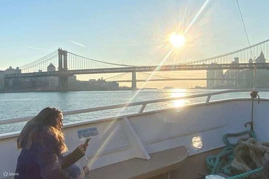 New York Statue of Liberty Cruise and St. Patrick's Cathedral Self ...