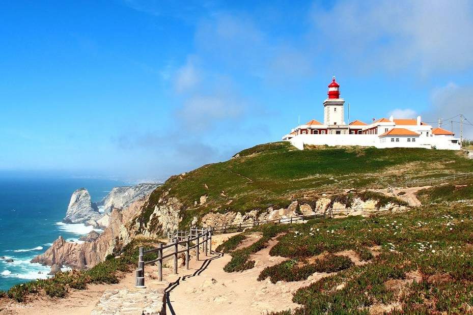 Lawatan Sehari Sintra, Cascais dan Cabo da Roca dari Lisbon - Klook ...