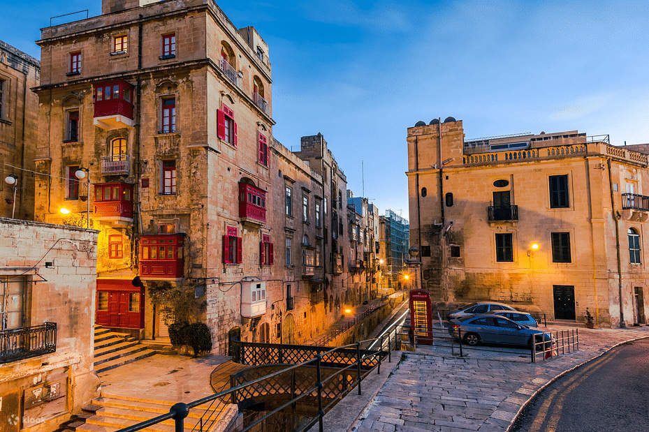Valletta Waterfront, Mdina & Rabat Night Tour - Klook Indonesia