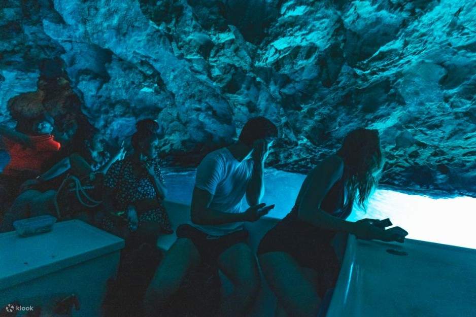 Blue Cave and 5 Islands from Split Join In One Day Boat Tour - Klook