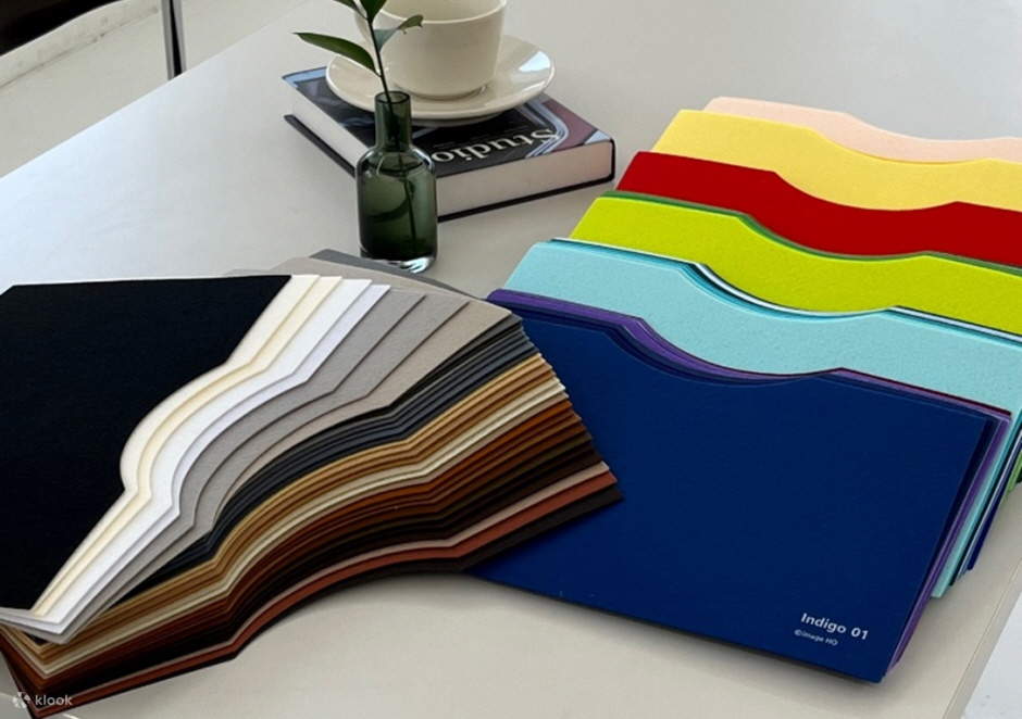 Seoul Personal Color Group Consulting Experience Using Self-Tester ...