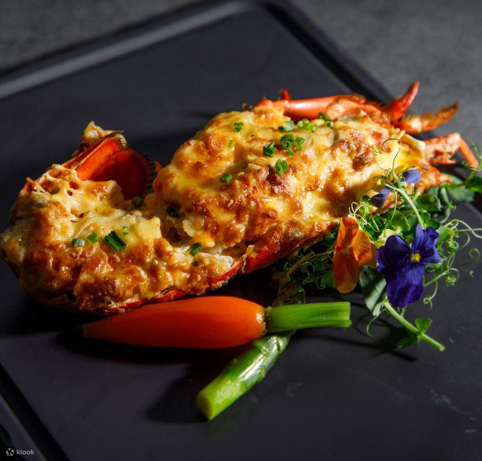 Harbour Grand Hotel ∣ Harbour Grill｜Four-course dinner with sea view ...