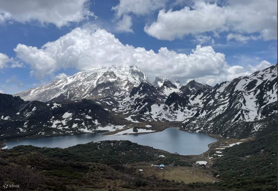 2/3-Day Hiking Tour to Black Sea, Haba Snow Mountain, Yunnan (Haba Snow ...