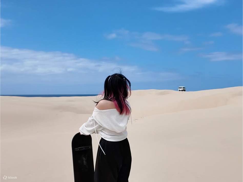 Port Stephens One Day Tour (Korean): Zoo, Winery, Dunes & Dolphins ...