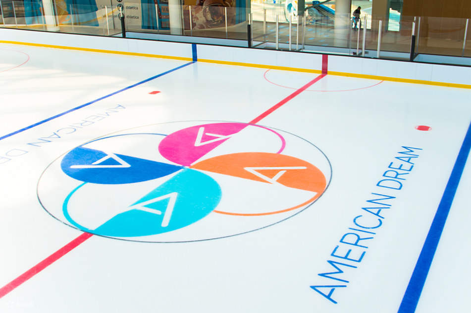 The Rink Ice Skating Experience at American Dream - Klook