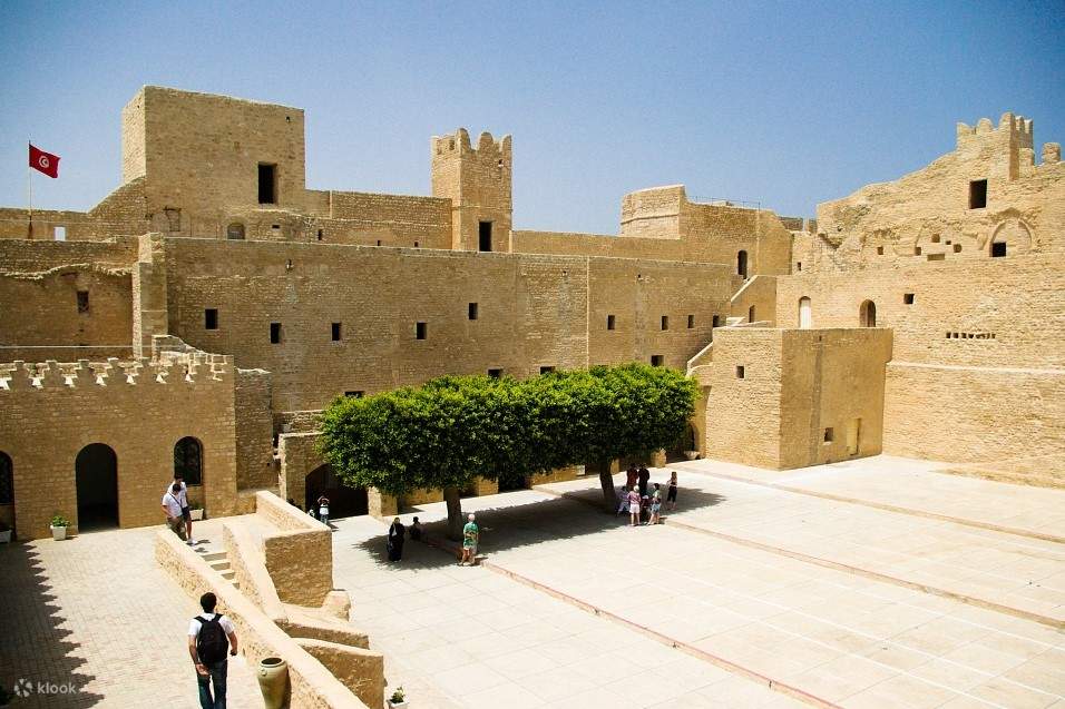 突尼斯的 El Jem 和 Monastir 全日私人旅游 - Klook客路