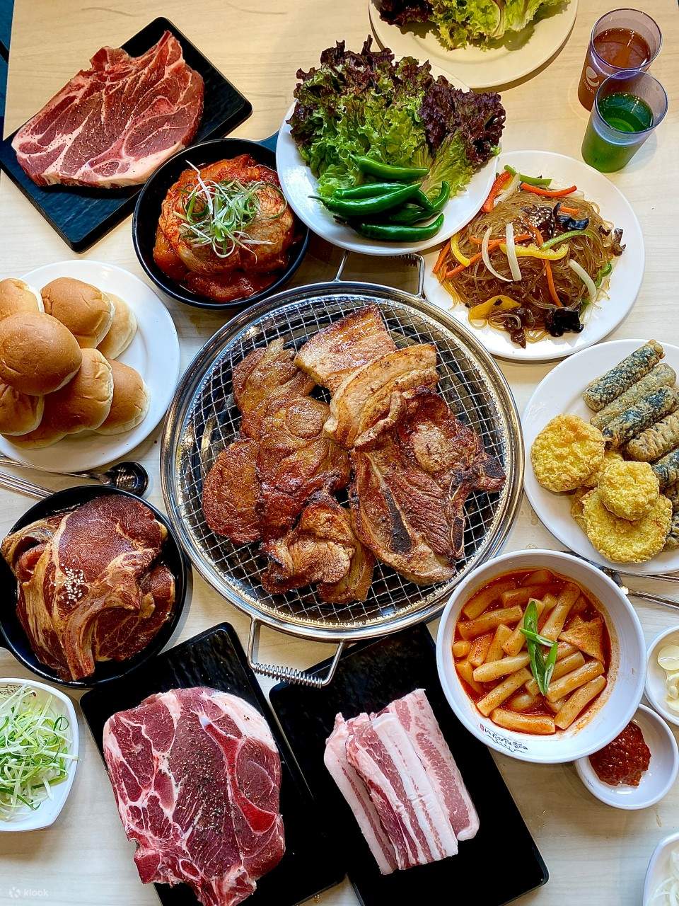 Reservasi Meja Restoran Makan Sepuasnya di Busan - Klook Indonesia