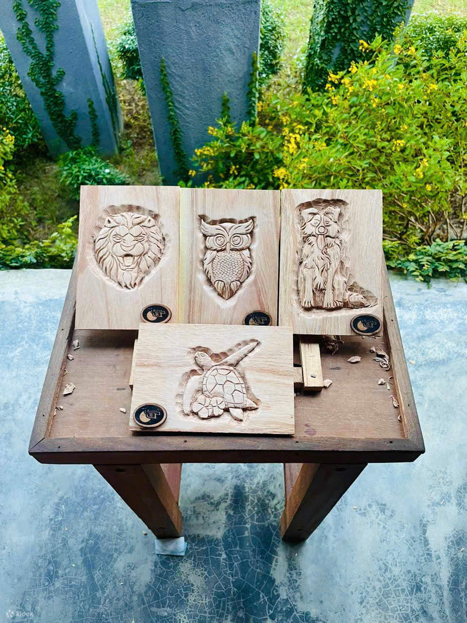 3-Hour Wood Carving Class with Local Artist in Hoi An - Klook