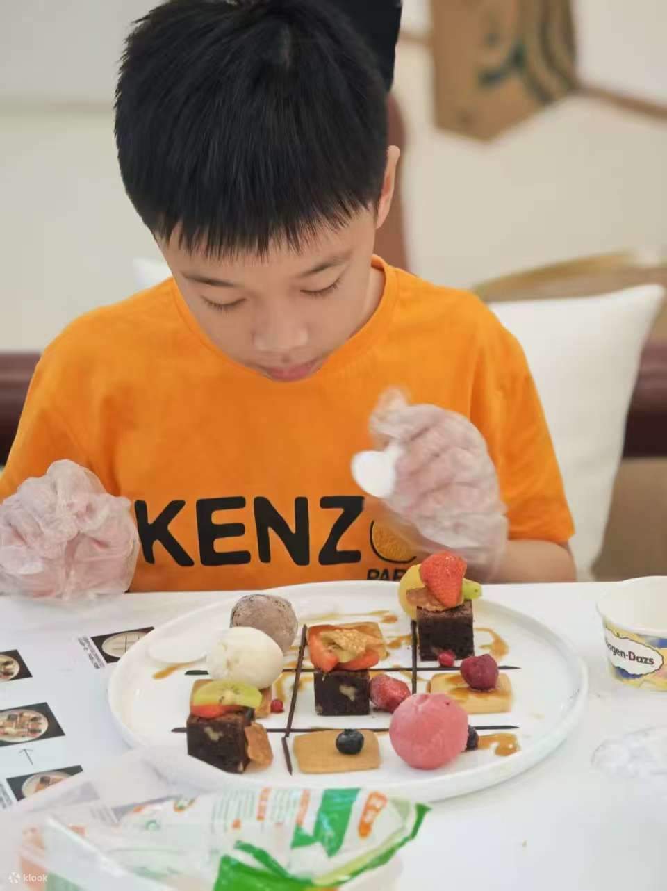 Häagen-Dazs Dessert Lab: Parent-Child Ice Cream DIY + Dry Ice Photo Op ...