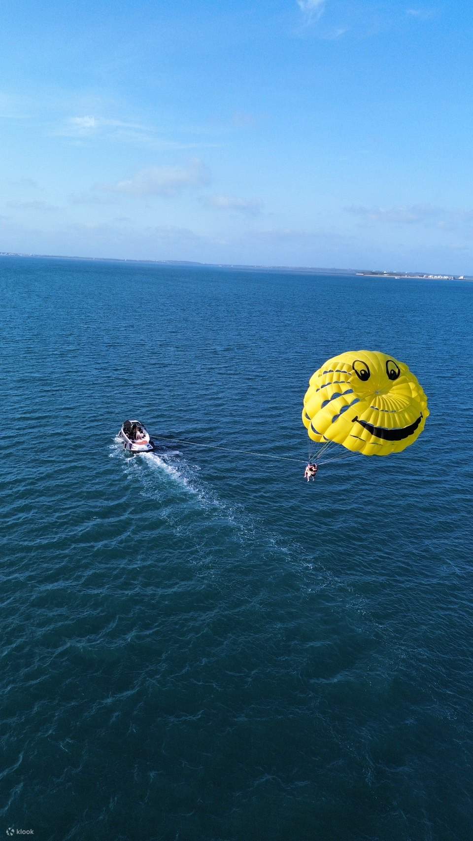 Parasailing Adventure in Penghu - Klook Estados Unidos