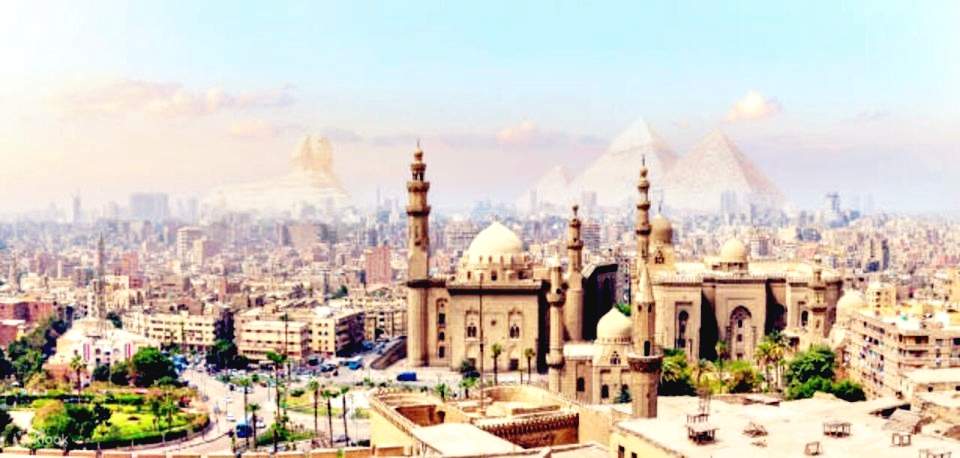 From Cairo : Pyramids & Museum Tour with Barbeque Lunch & transfer - Klook