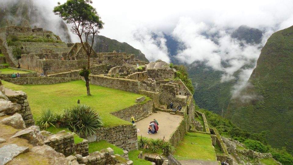 Explore Machu Picchu with an unmissable day trip - Klook