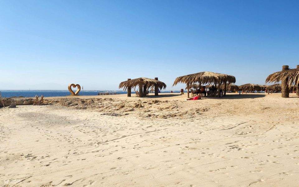 Explore the Beauty of Makadi Bay: Magawish Island & Speedboat Tour - Klook