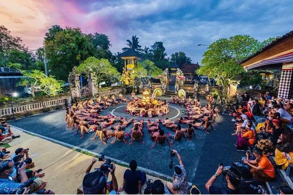 Batubulan Kecak and Fire Dance with Ubud Private Tour - Klook Singapore