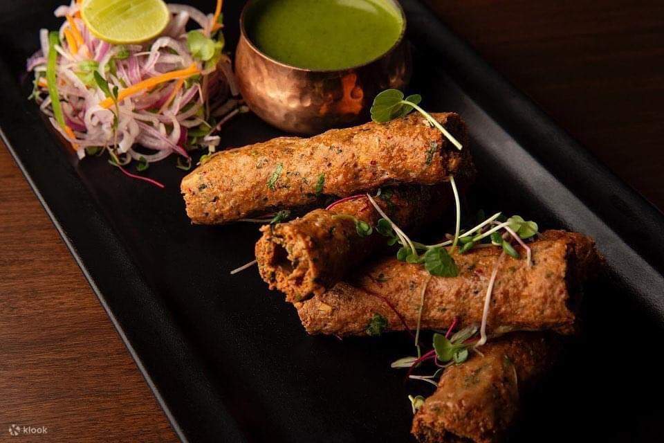 Indian Buffet at Royal Taj in Village Hotel Singapore - Klook