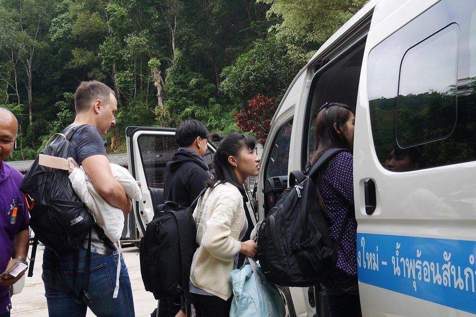 One Day Tour Mae kampong, Mon Jam, Doi Inthanon - Klook Australia