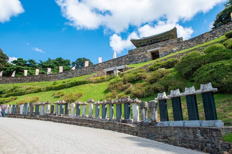 Gongju Light Aircraft & Gongju Day Tour - Klook