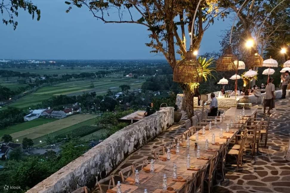 日惹 Ijo 寺日落与适合 Instagram 拍照的 Suwatu Resto - Klook客路