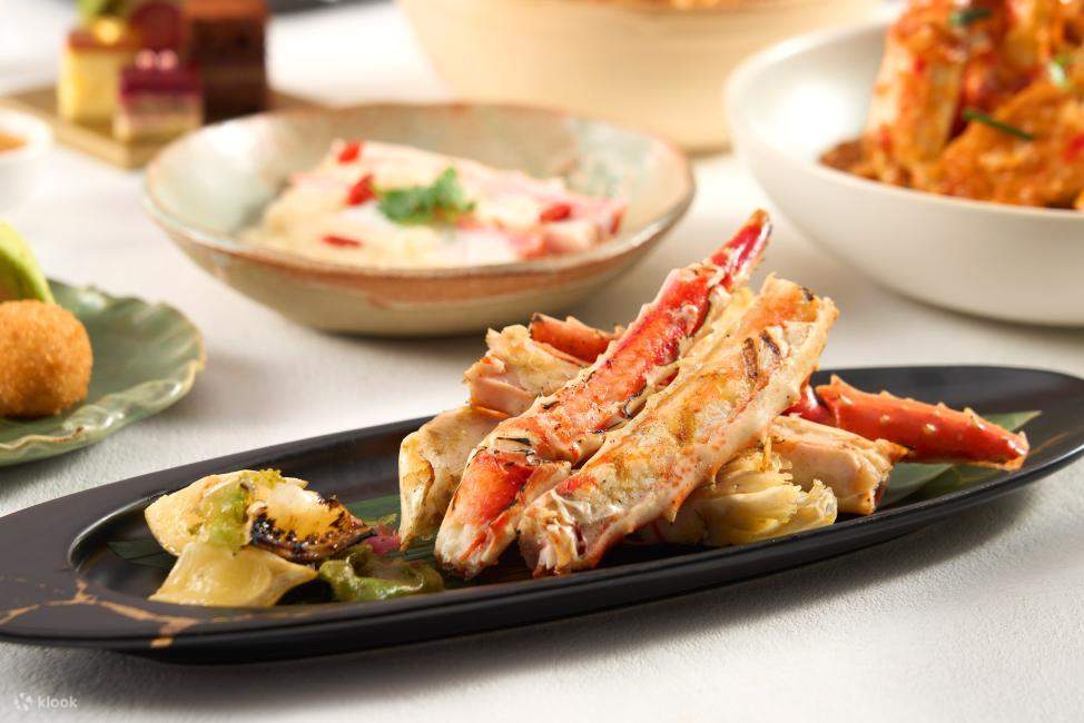 The Market at Hotel ICON | Buffet, Afternoon Tea | Durian Afternoon Tea ...