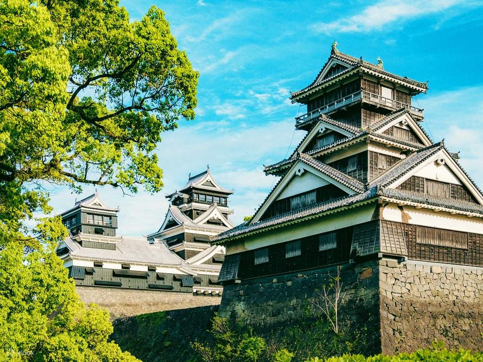 One-day tour of Kumamoto Castle, Mount Aso, and Kusasenri - Klook ...