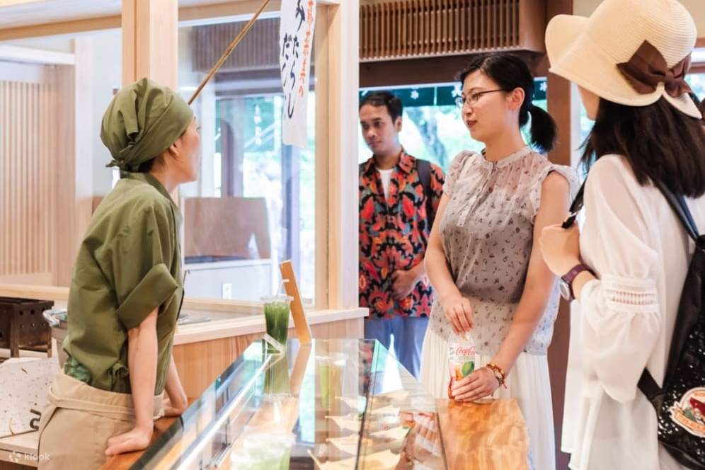 Eat Like a Local Half Day Walking Tour in Kyoto - Klook United States