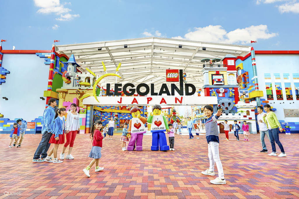 Coral Reef Japan Pizza&Pasta Buffet at Legoland® - Klook Australia ...