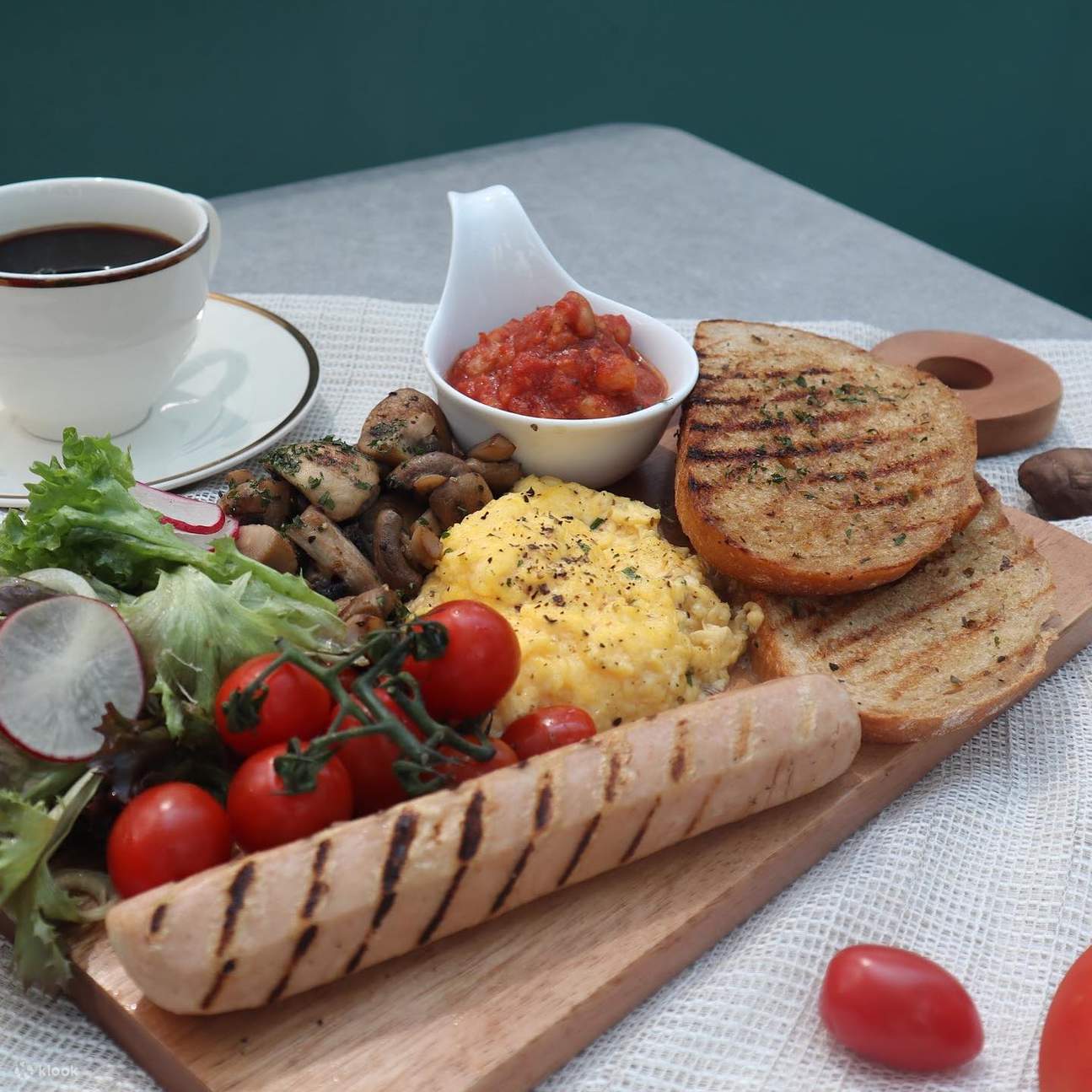 Pola-Dola Cafe & Kitchen in Shah Alam - Klook客路 中国