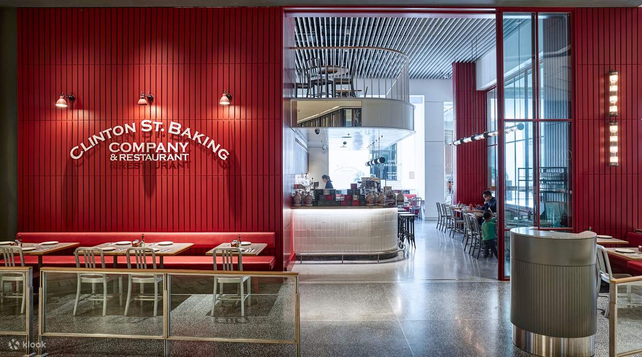 Clinton Street Baking Company in Siam Paragon, Bangkok, Thailand ...