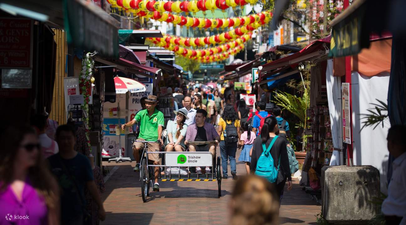 Celebrate Local Flavours with McDonald's in Chinatown, Singapore ...
