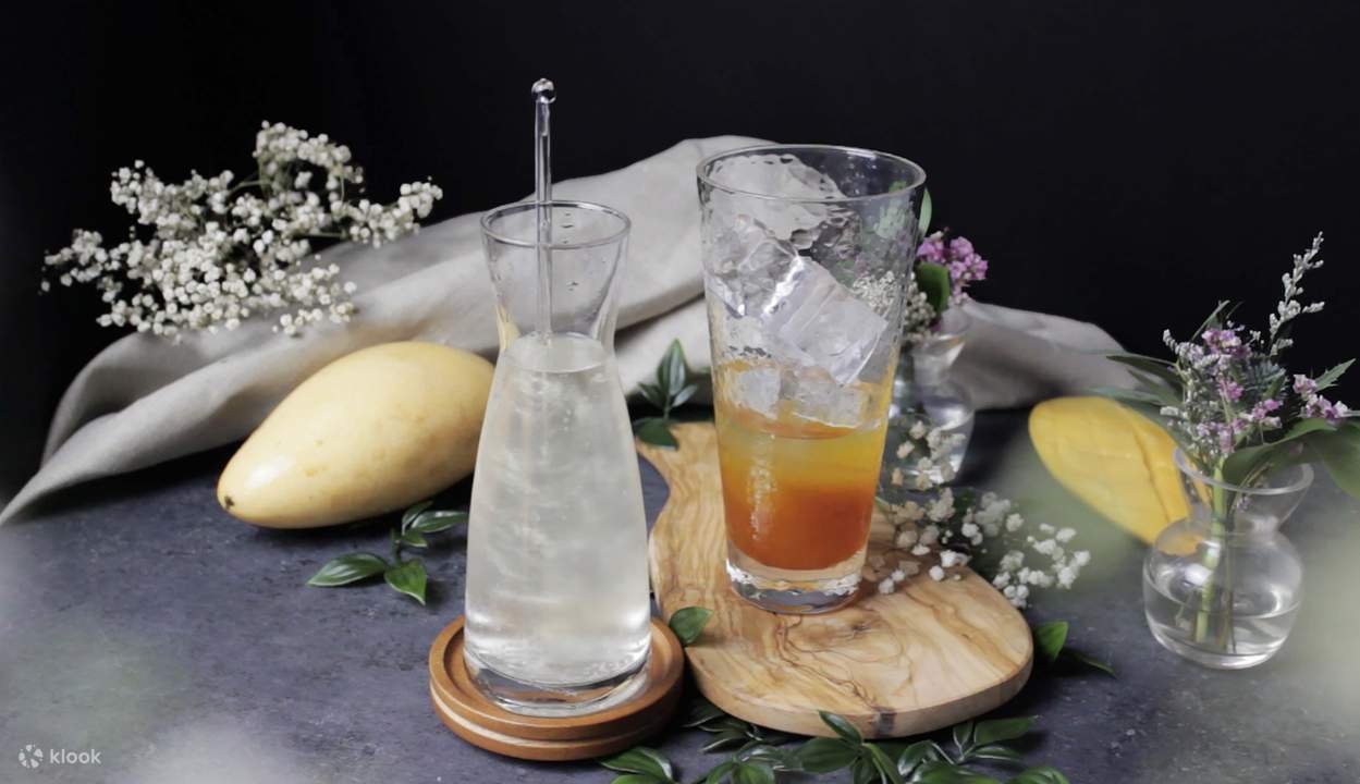 Mellower Signature Coffee and Cheesecake at Mellower Coffee in Singapore