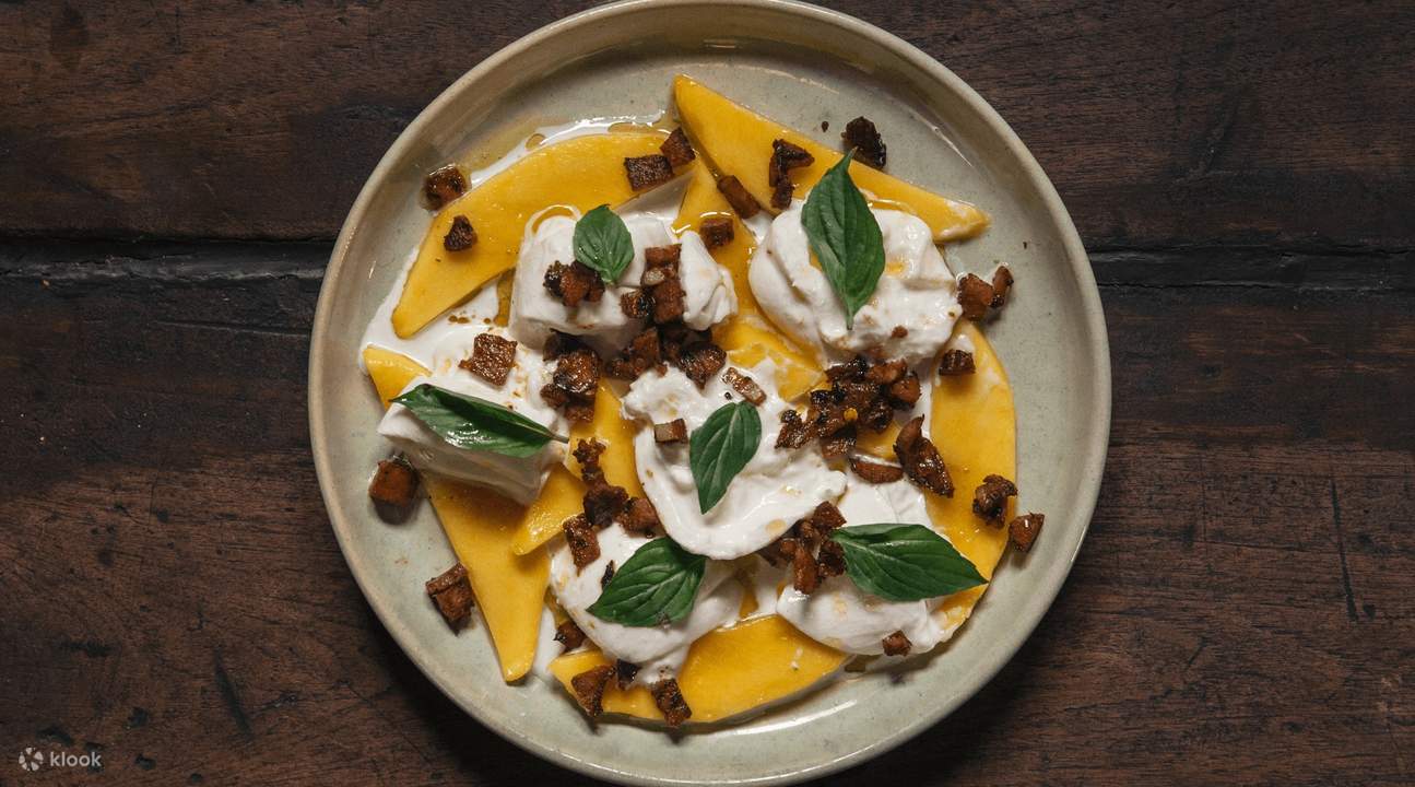 Sarnies Cafe, Charoenkrung Area - Klook United States US