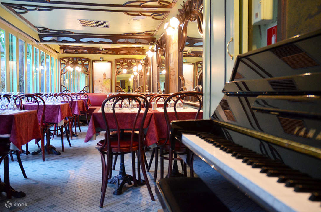 Musical Dinner at Montmartre