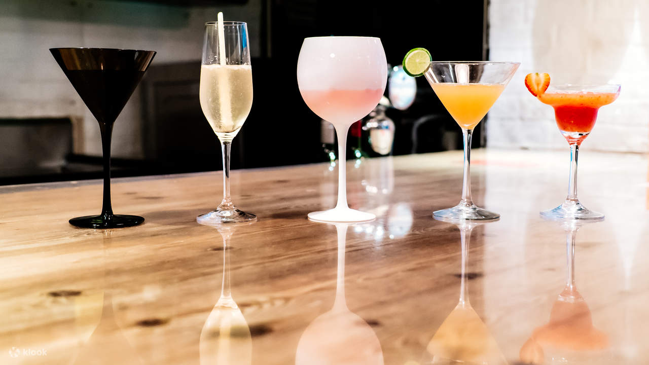 Boom Art Gallery Bar Discounted Signature Cocktail Voucher in Hong Kong ...