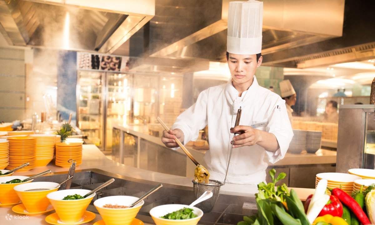 Emperor Penguin Buffet Restaurant at Zhuhai Chimelong Penguin Hotel