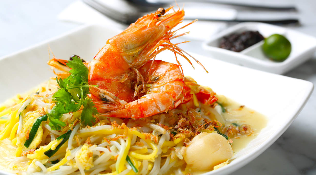 Big Street Discounted Merlion Set and Cash Vouchers in Jalan Besar ...