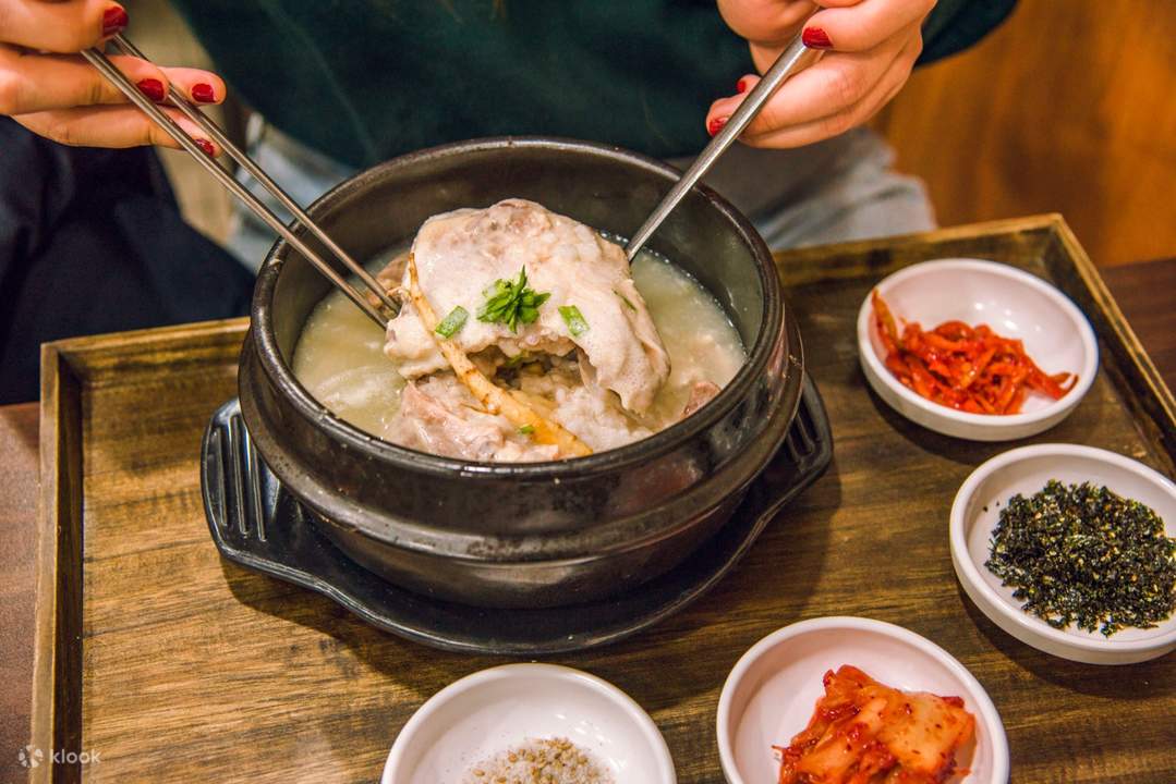 Dami Porridge Restaurant in Myeongdong, Seoul - Klook Singapore Singapore