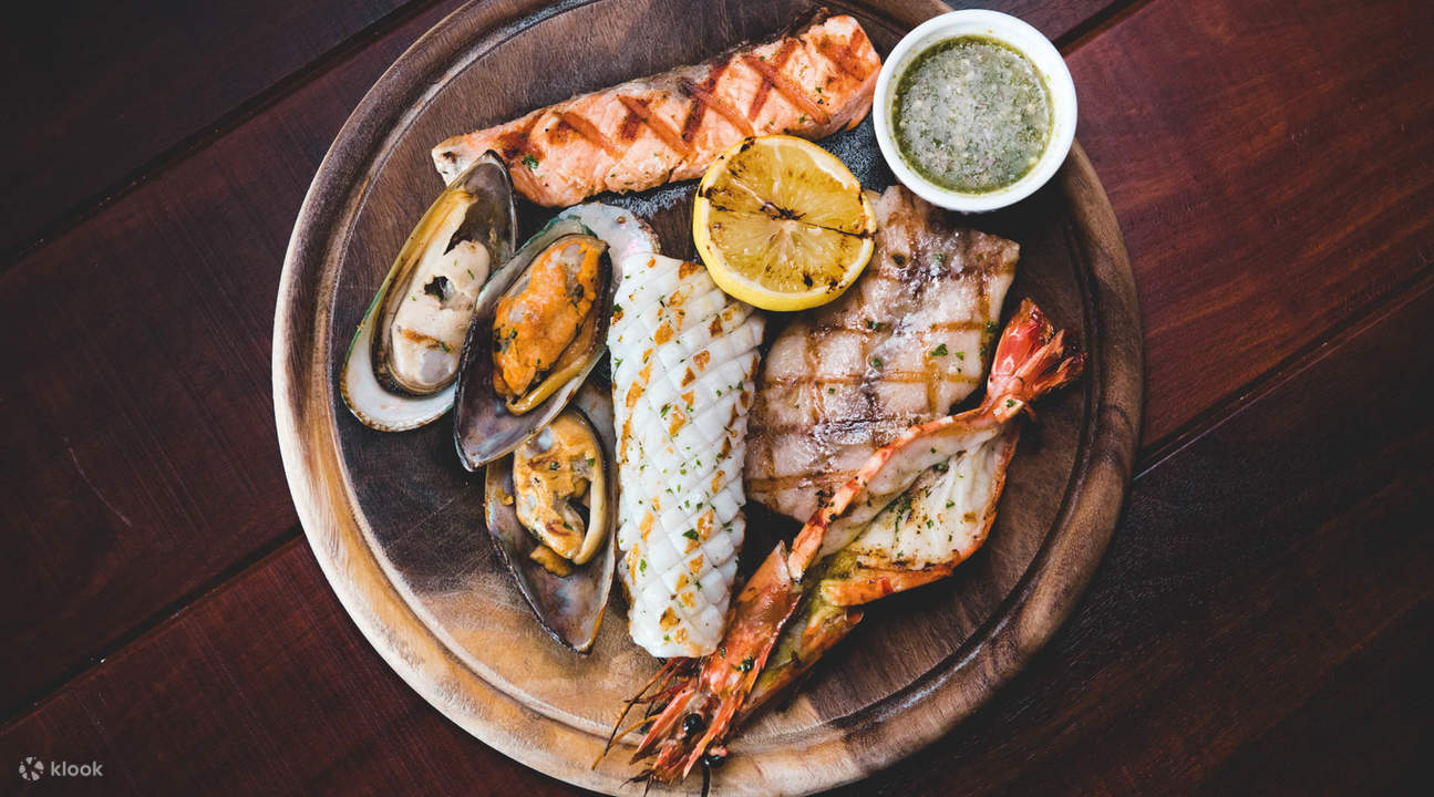 Cash Voucher with Reservation at Happy Fish in Asiatique