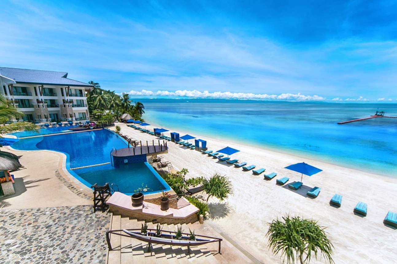 New Year Countdown Party in The Bellevue Resort