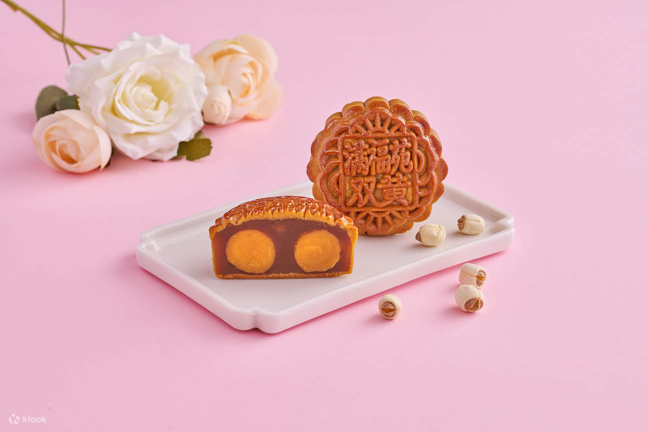Man Fu Yuan at Intercontinental Singapore Mid-Autumn Mooncakes