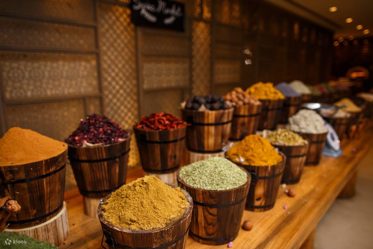 Aseelah at Radisson Blu Hotel in Deira, Dubai (Middle Eastern Buffet ...