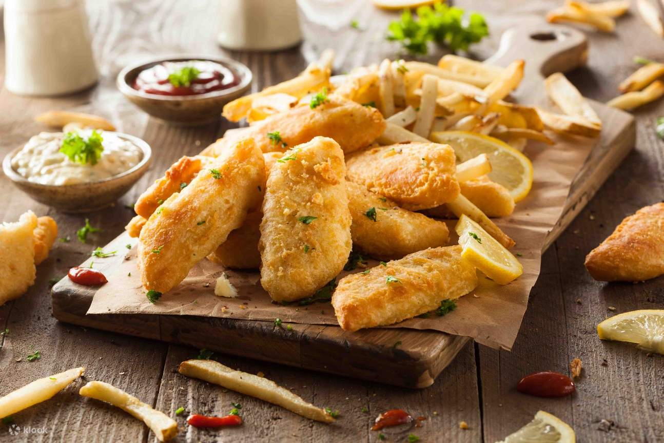 Centre Street Bar at the Island Pacific Hotel Hong Kong in Western ...