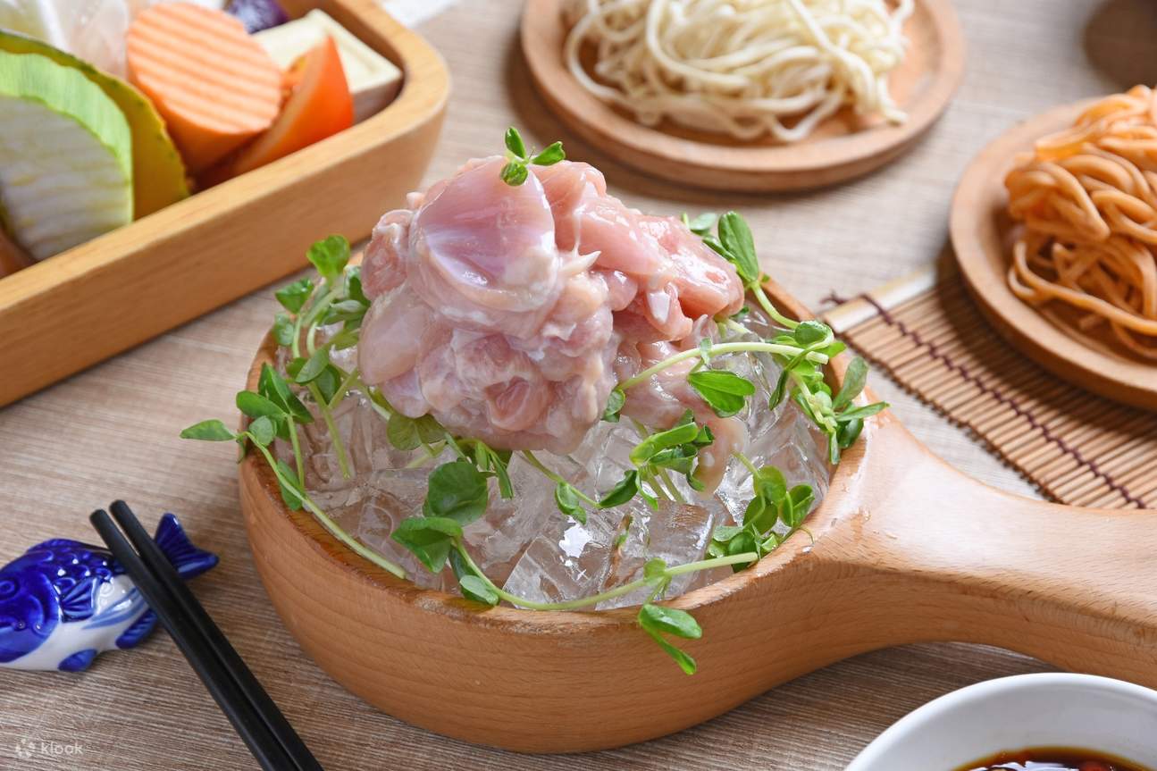 MuMu Hot Pot, Taipei Main Station - Klook Australia Australia