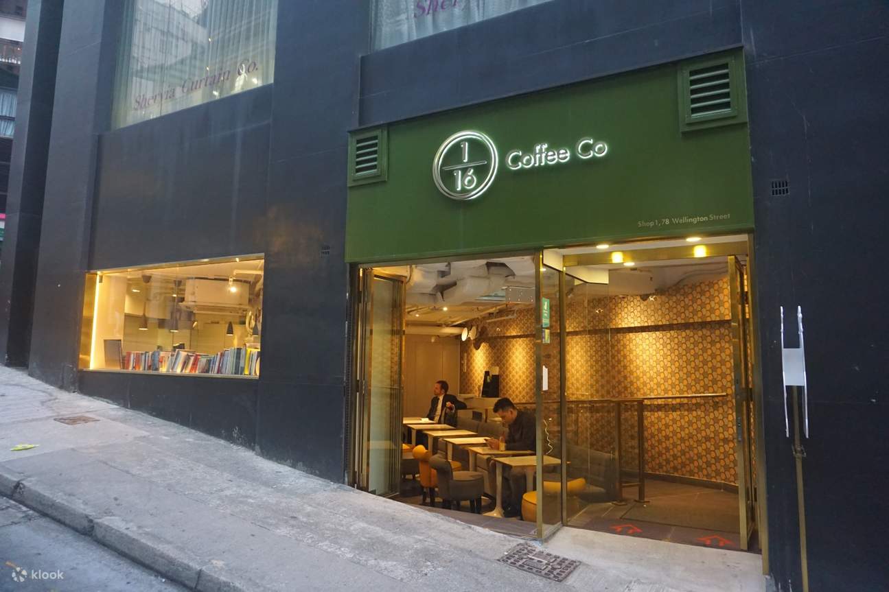 One Sixteenth Coffee Company in Central, Hong Kong (Egg Salad Croissant ...